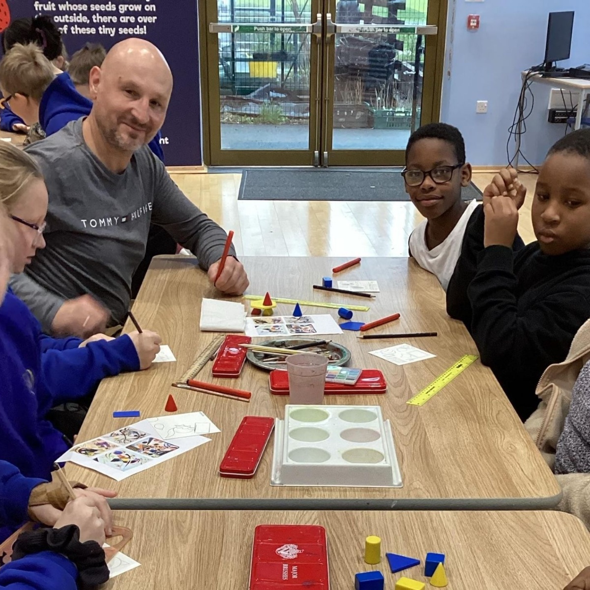 Manor Drive Primary Academy - Parents and Children Create Kandinsky ...